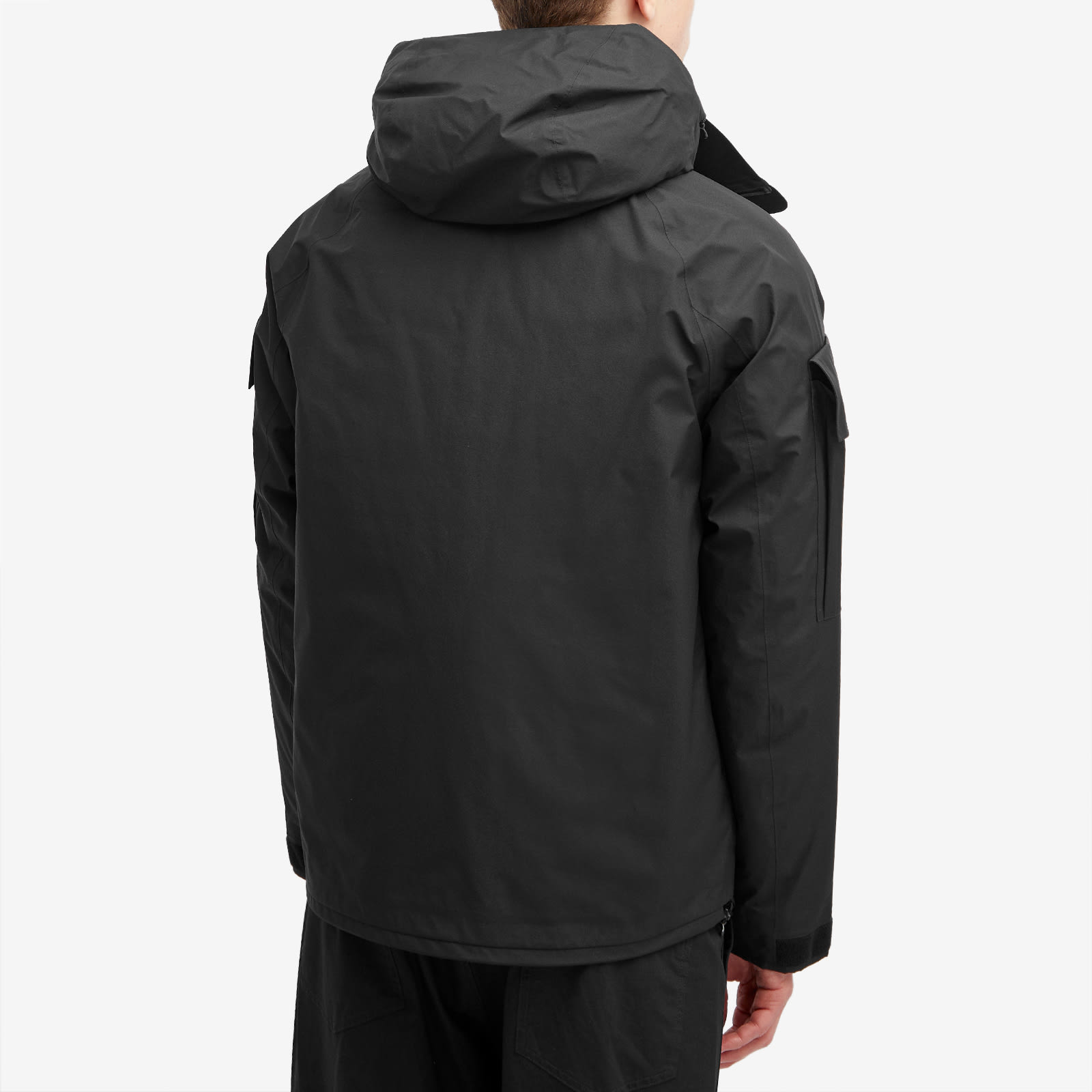 C.P. Company Metropolis Gore-Tex 3L Infinium Anorak Black | END. (GB)