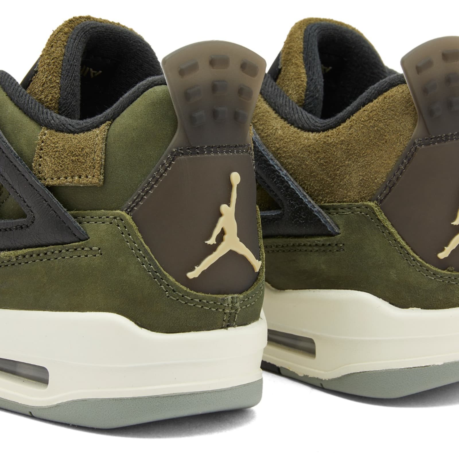 Air Jordan 4 Retro SE Craft GS Medium Olive & Pale Vanilla | END. (GB)
