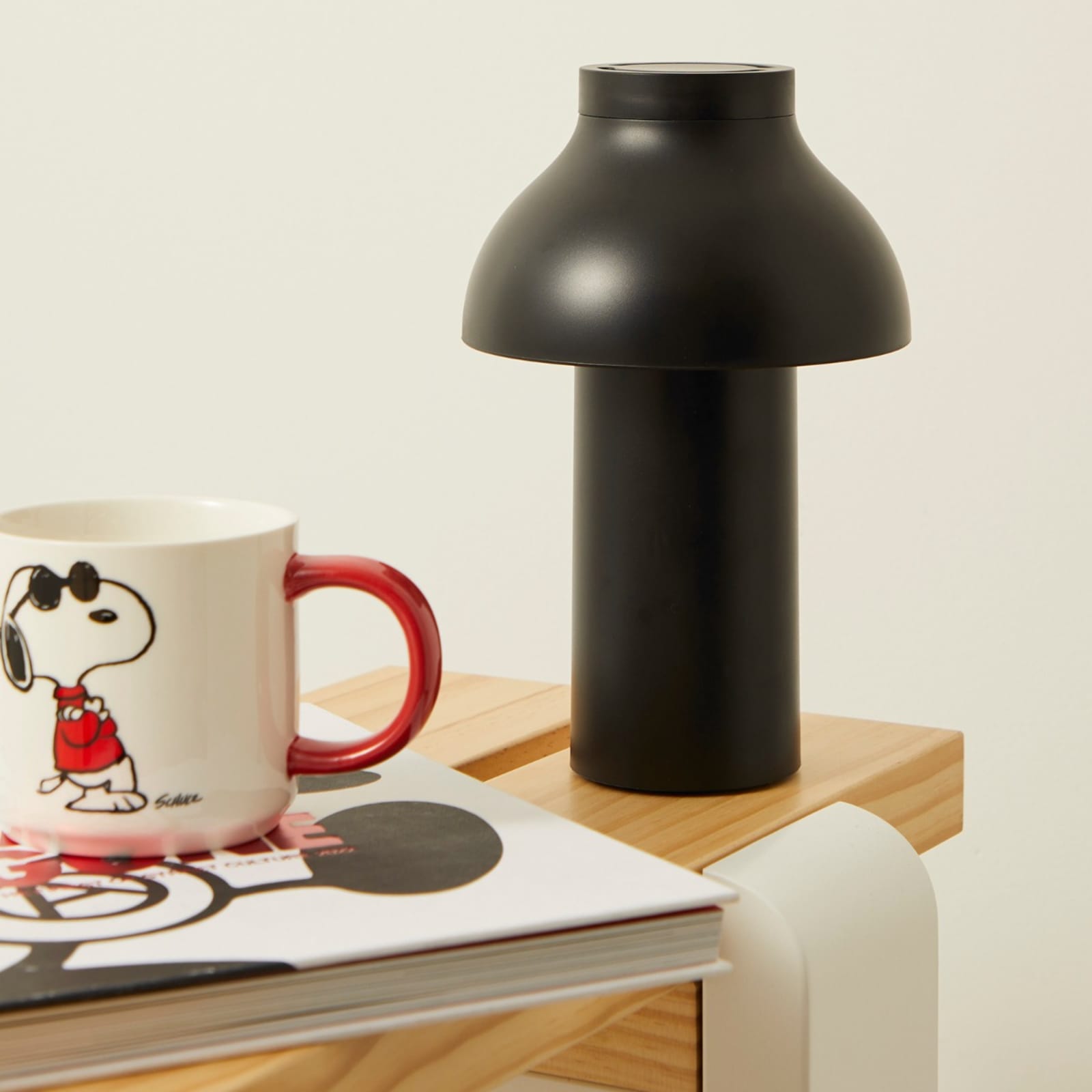 HAY HAY PC Portable Lamp - Black Black | END. (KR)