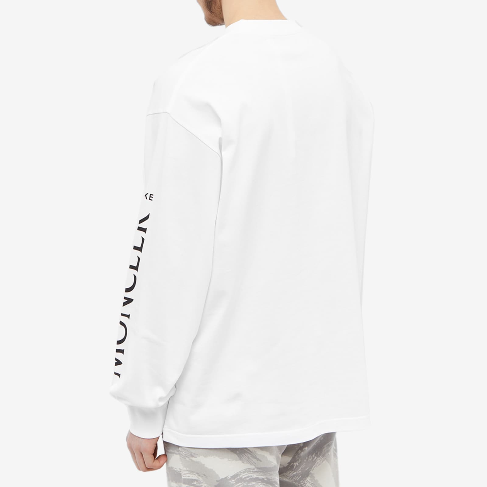 Moncler Genius x HYKE Long Sleeve Logo T-Shirt White | END. (JP)