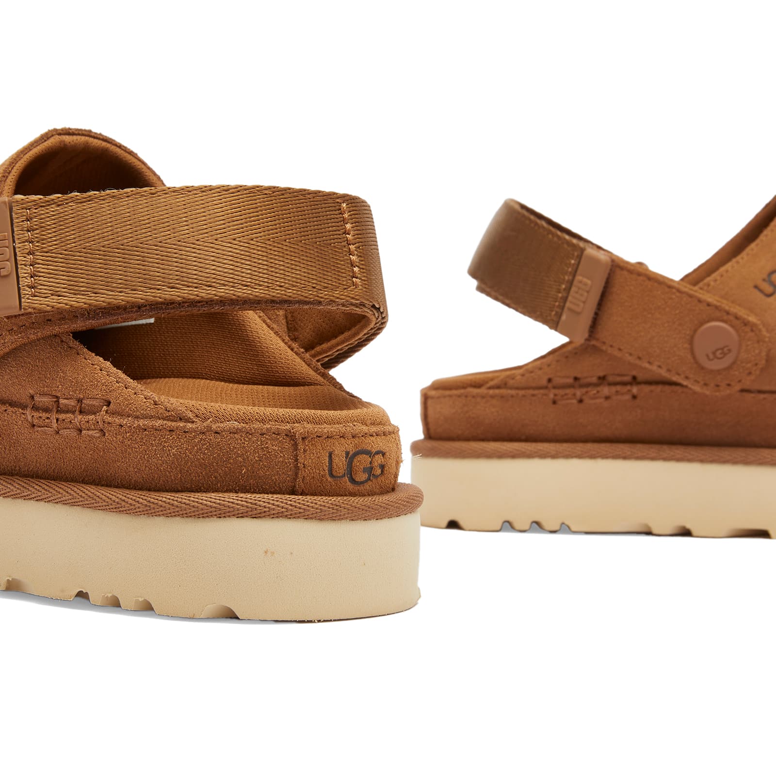 UGG Goldenstar Clog Chestnut | END. (US)