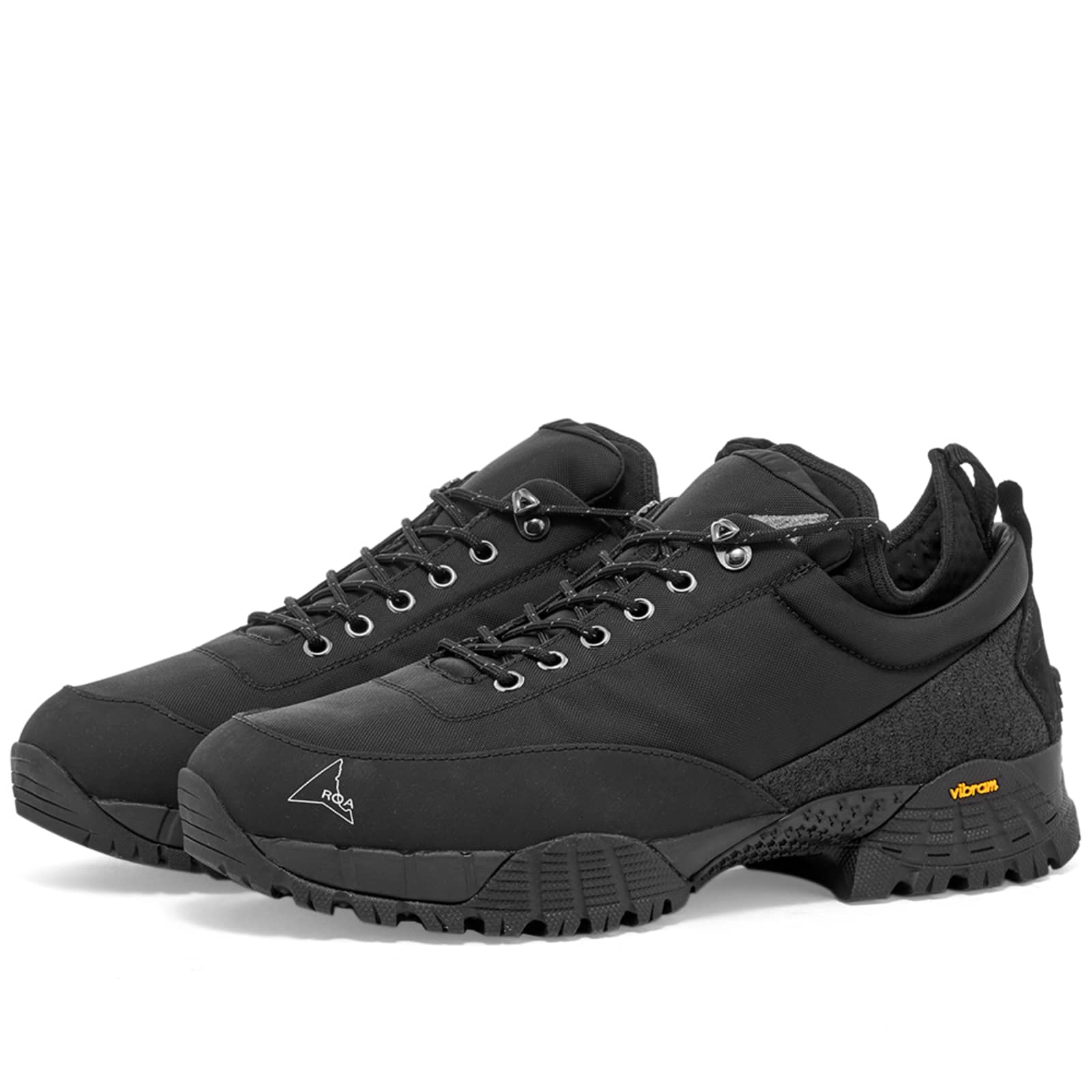 ROA Neal Mesh Hiking Sneaker Black | END. (GB)