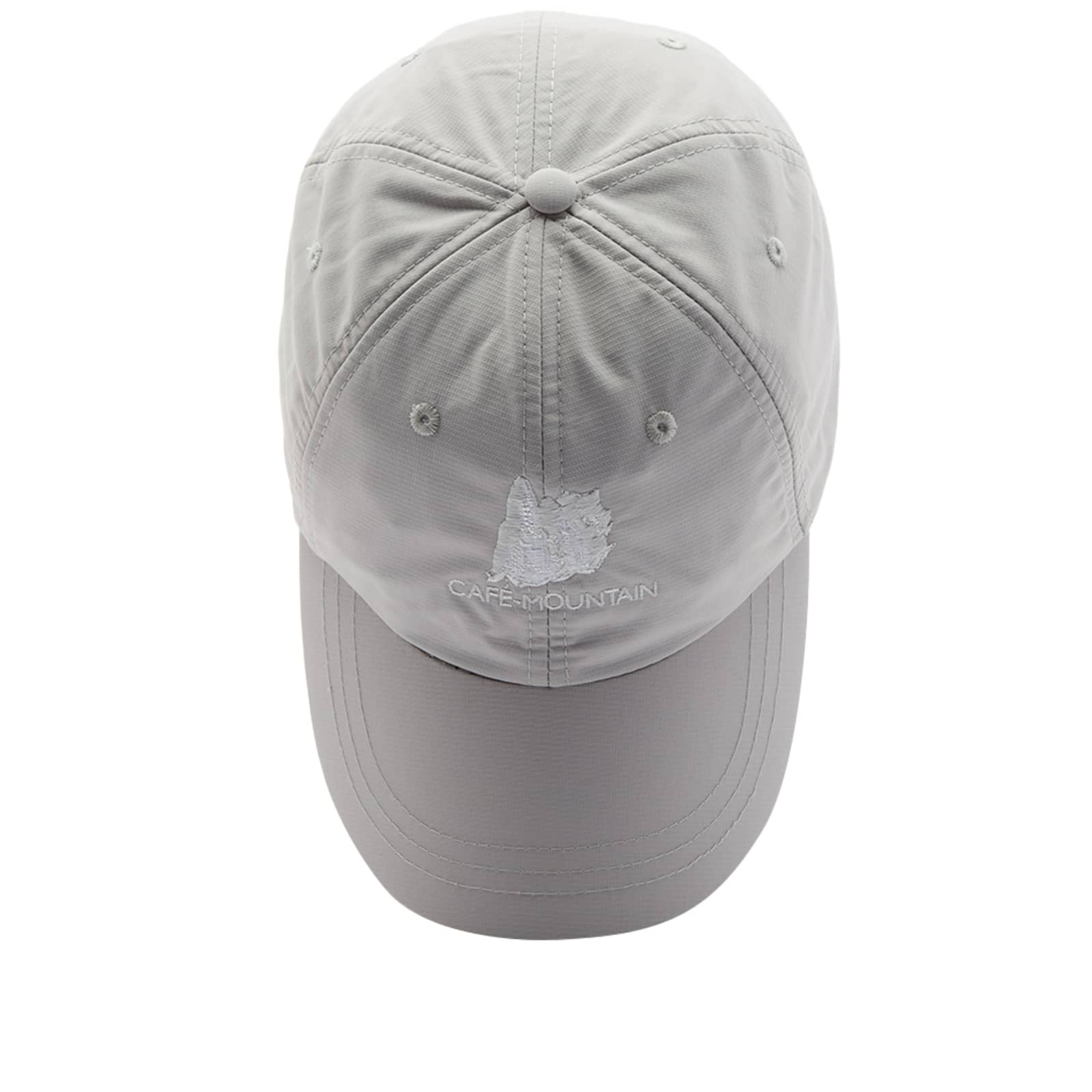 Café Mountain Nylon Embroidered Logo Cap Chalk | END. (AR)