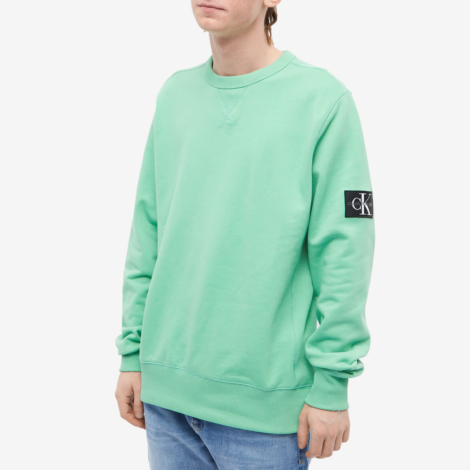 Calvin Klein Monogram Sleeve Badge Crew Sweat Neptunes Wave End Ar