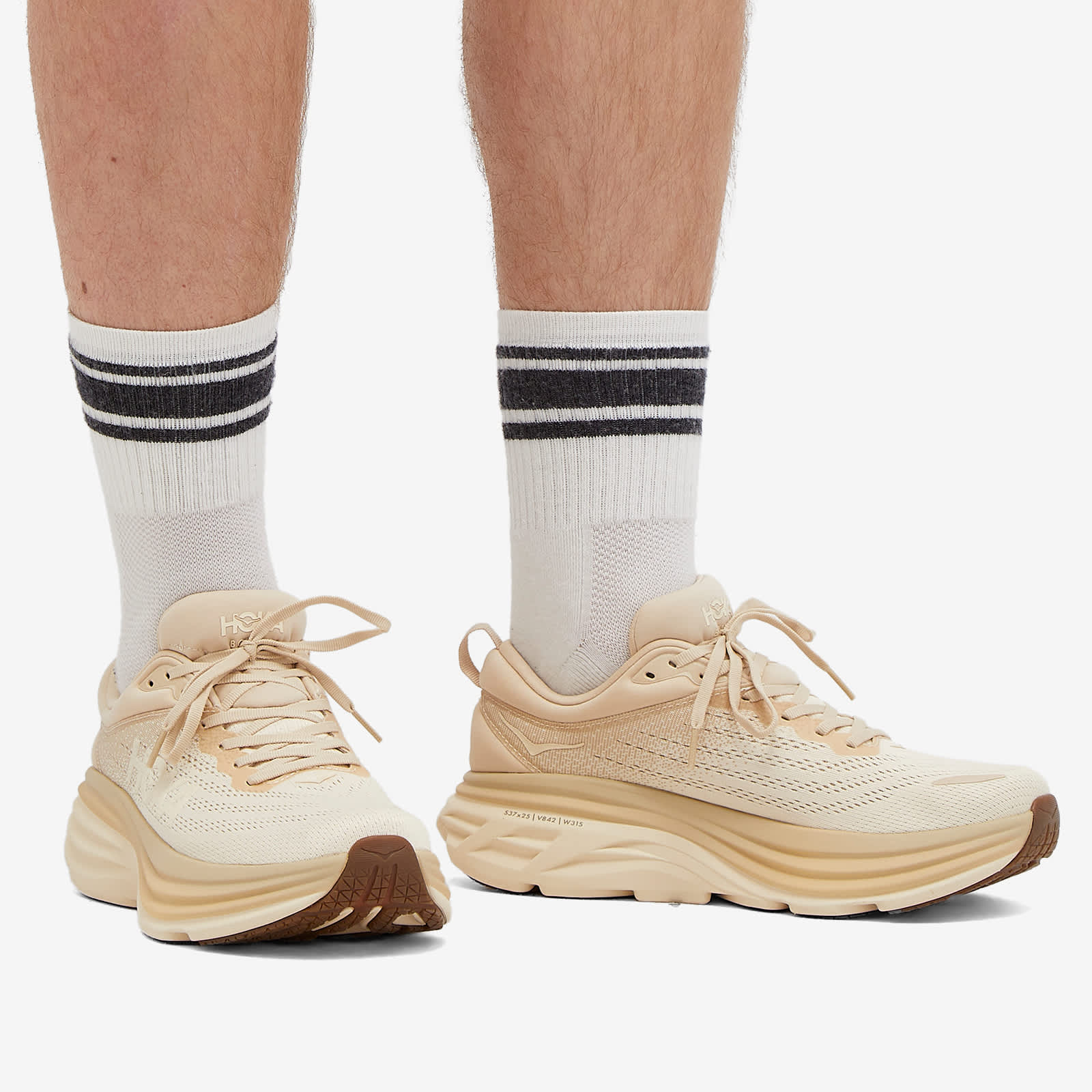 HOKA ONE ONE M Bondi 8 Shifting Sand & Vanilla | END. (HK)
