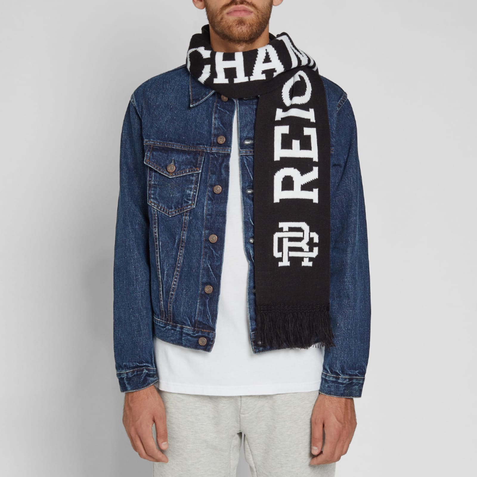 Reigning Champ Stadium Scarf Black & White | END. (US)