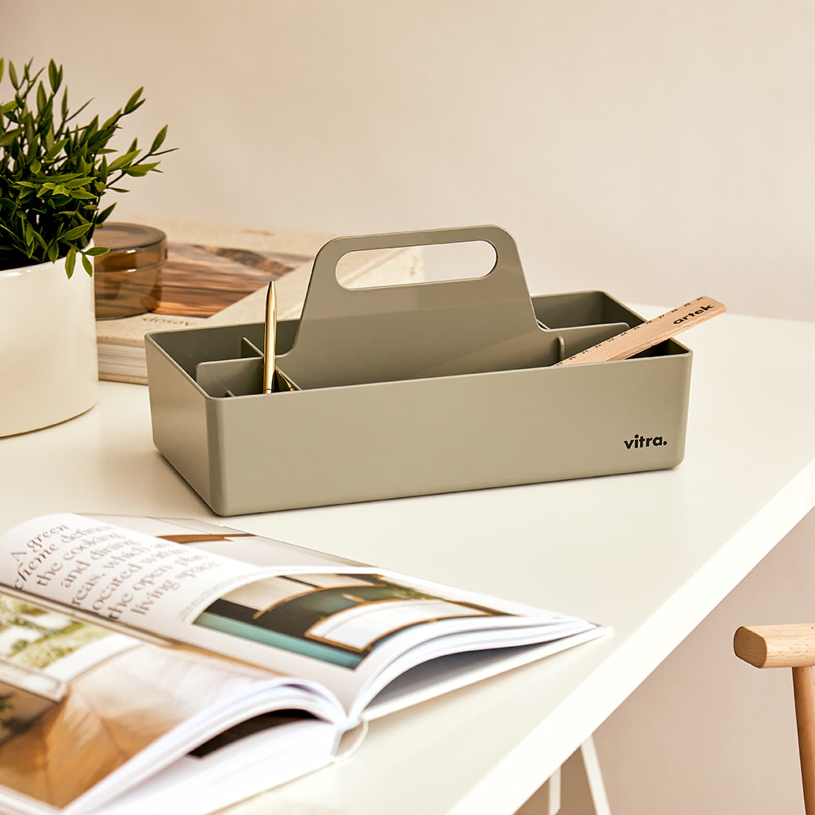 Vitra Toolbox - Arik Levy, 2010 Moss Grey | END.