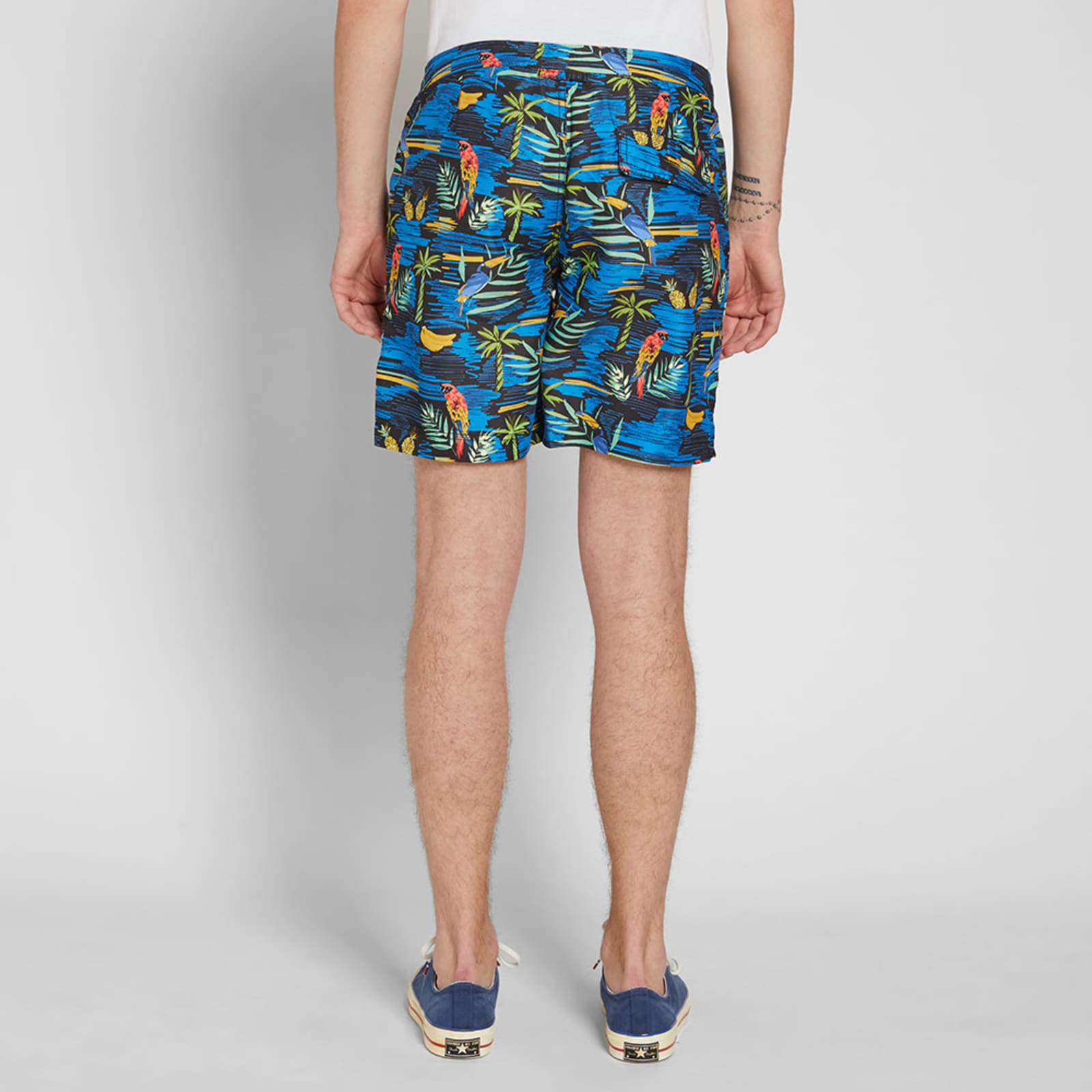 Onia Calder 7.5" Island Convo Swim Shorts Black Multi | END. (US)