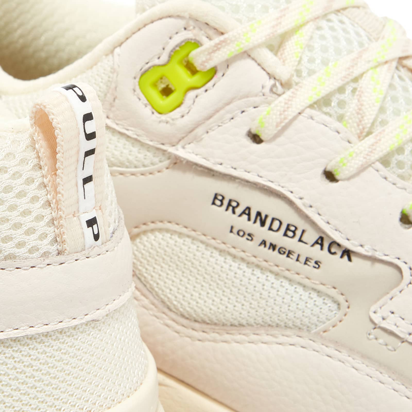 Brandblack Nomo White | END.