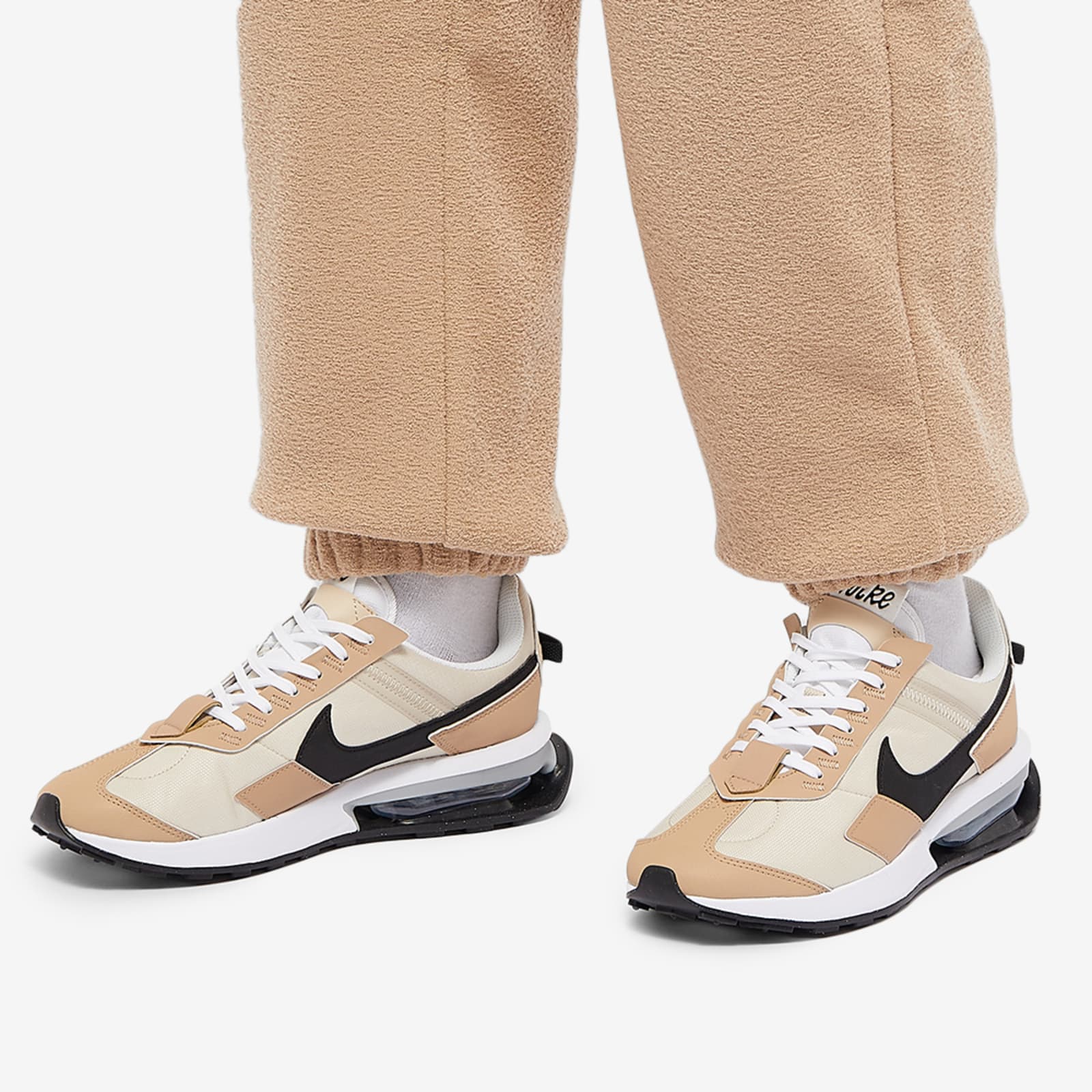Nike W Air Max Pre-Day Oatmeal, White & Silver | END.