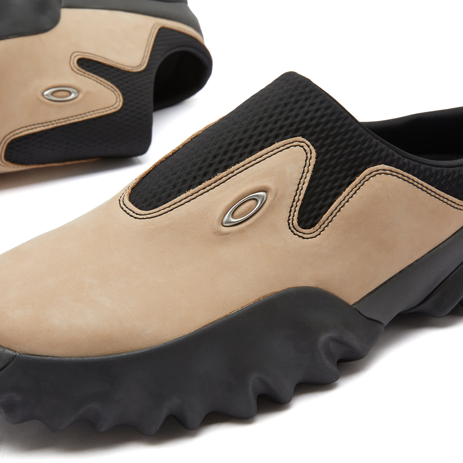 Oakley Factory Team Nubuck Chop Saw Mule Nomad | END. (US)