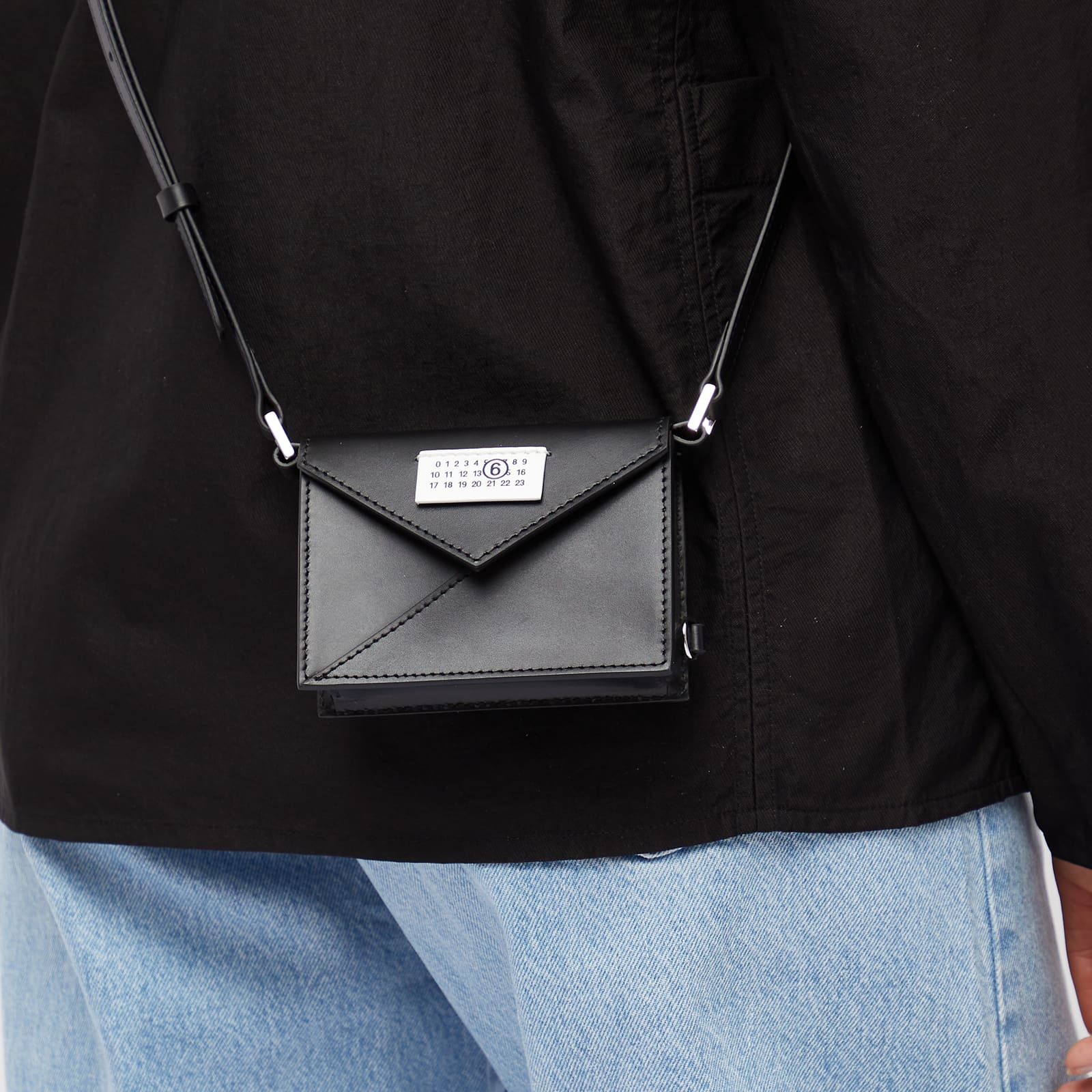 MM6 Maison Margiela Japanese Mini Crossbody Logo Bag Black | END. (AR)