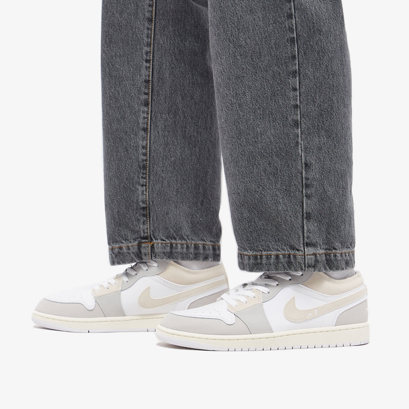 Air Jordan 1 Low SE Craft Tech Grey & Light Orewood Brown | END. (Europe)