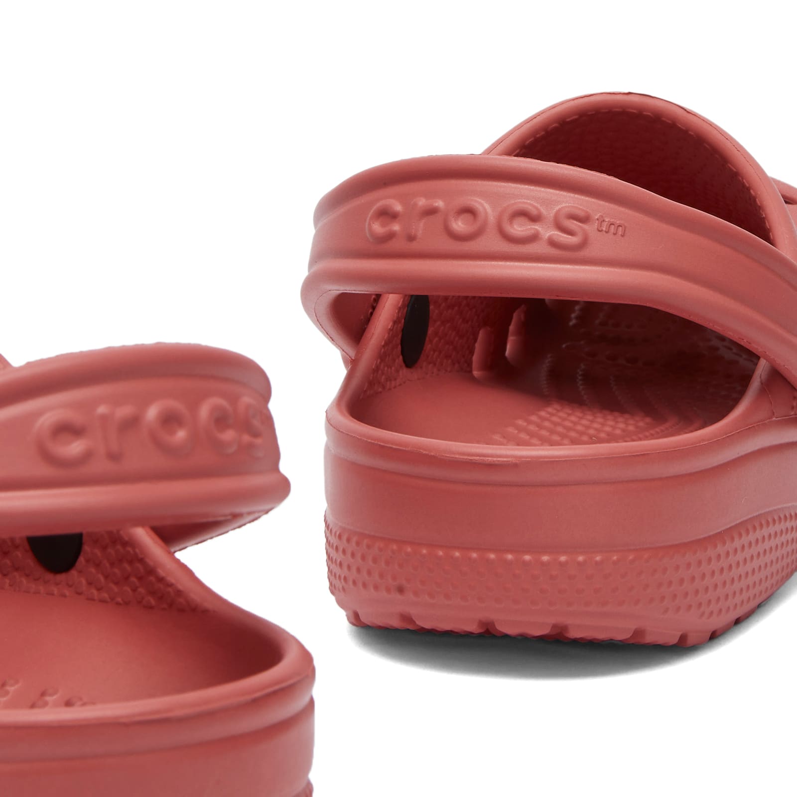 Crocs Classic Clog Strawberry Wine | END. (AR)
