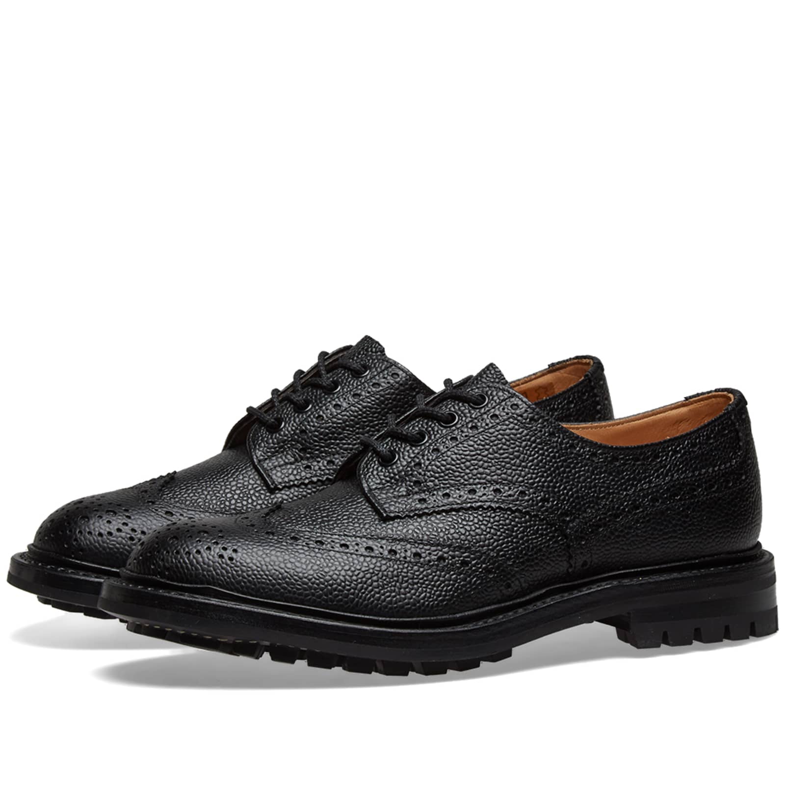 Tricker's Commando Sole Ilkley Derby Brogue Black Scotch Grain | END. (GB)