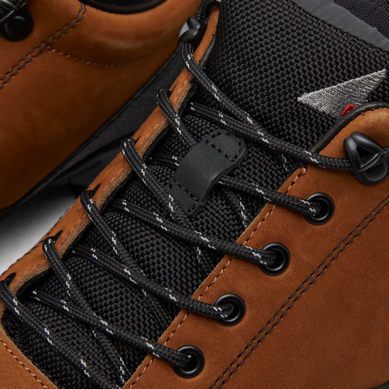 ROA Neal Hiking Shoes Brown Black | END. (GB)
