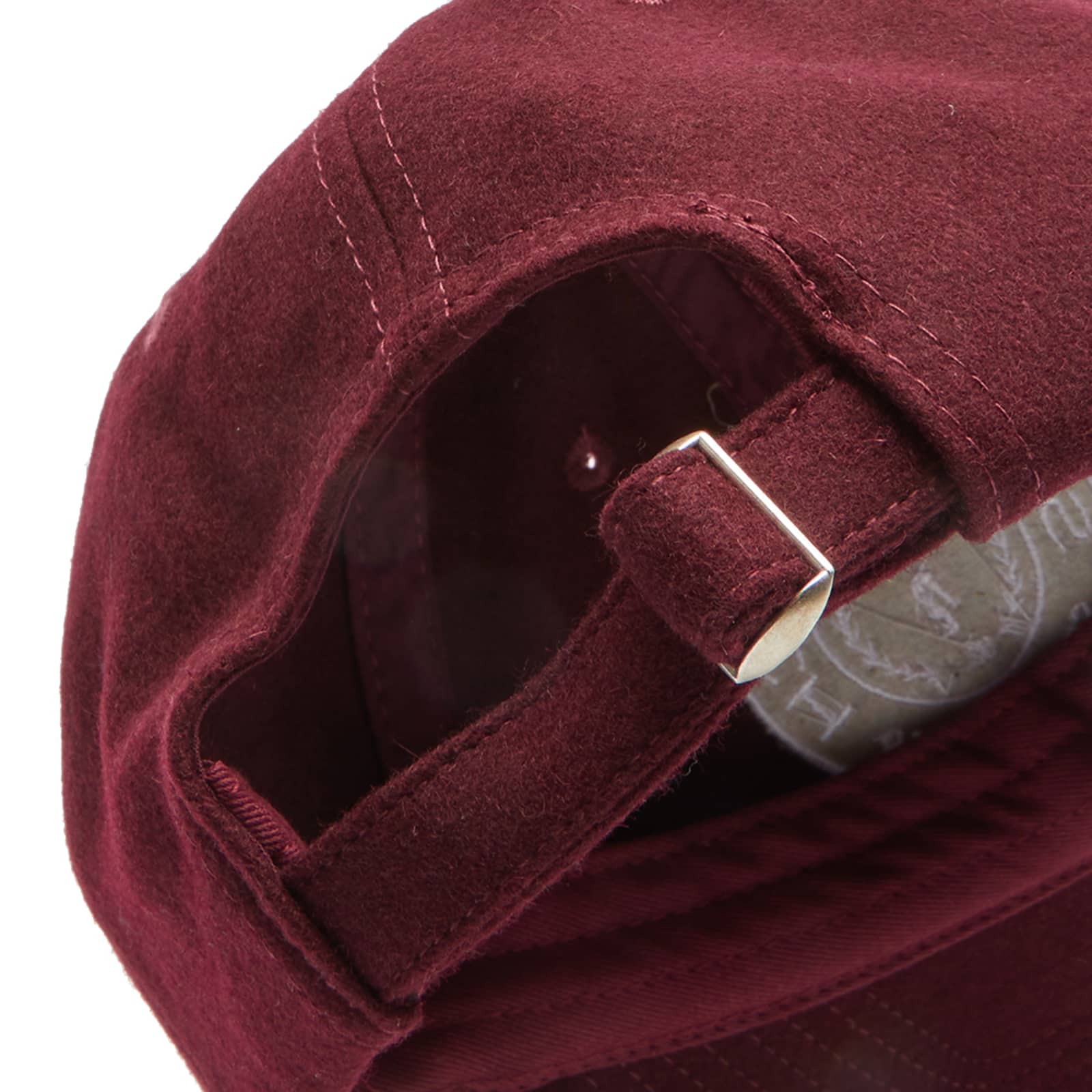 Sporty & Rich Connecticut Wool Cap Merlot & White | END. (JP)