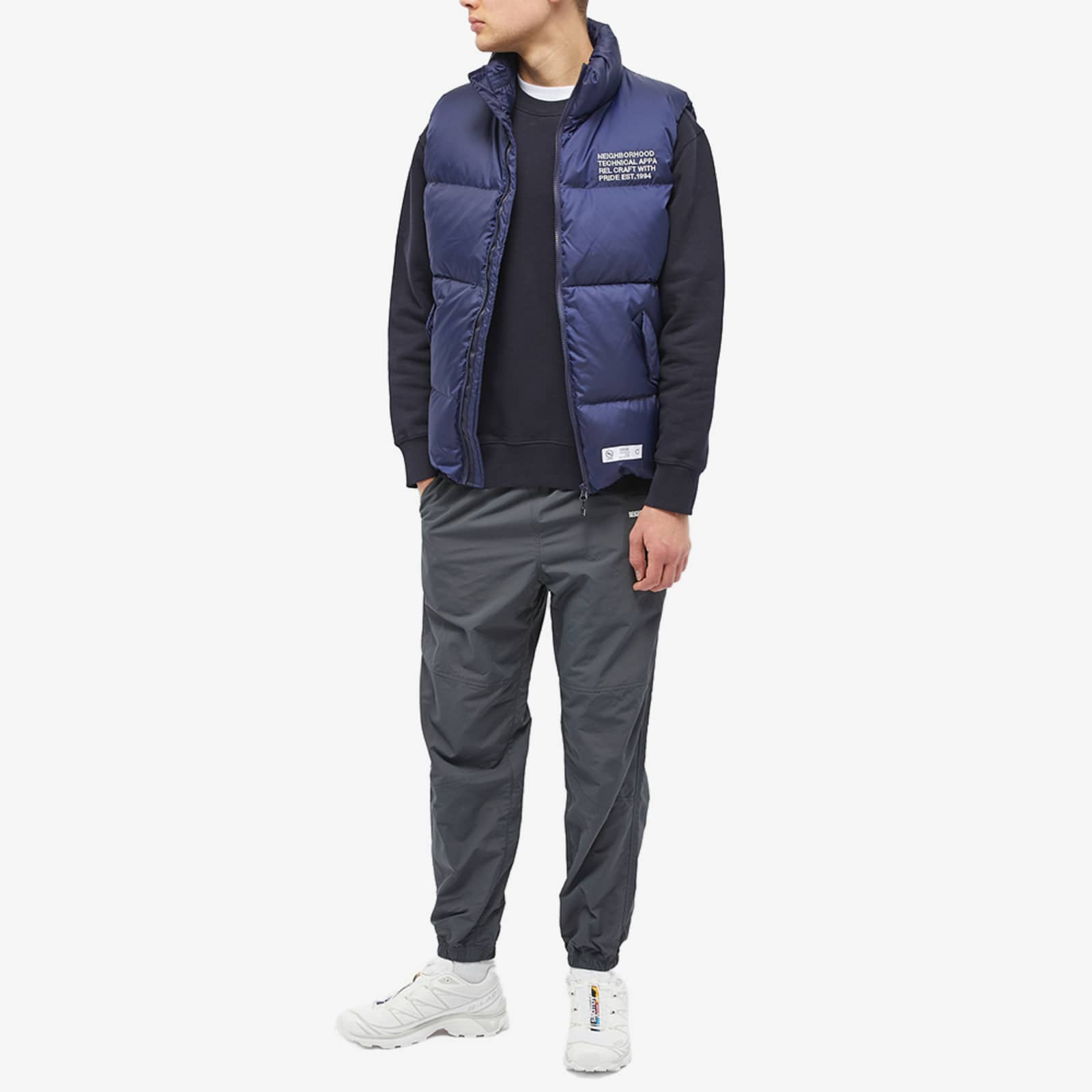 Neighborhood Down Vest Navy | END. (AR)