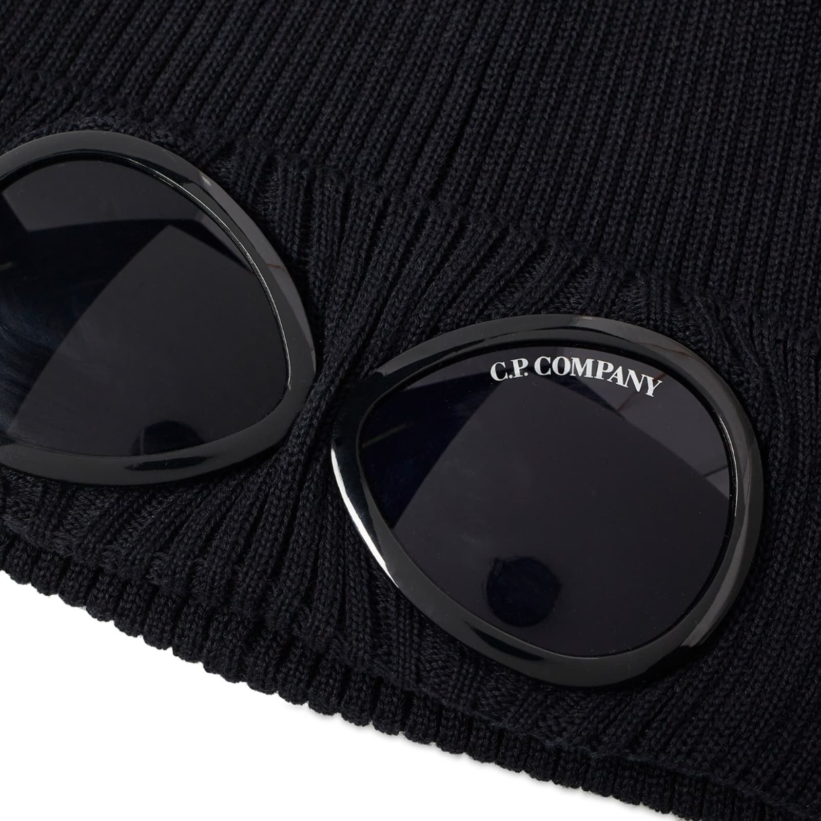 C.P. Company Cotton Goggle Beanie Total Eclipse | END. (KR)