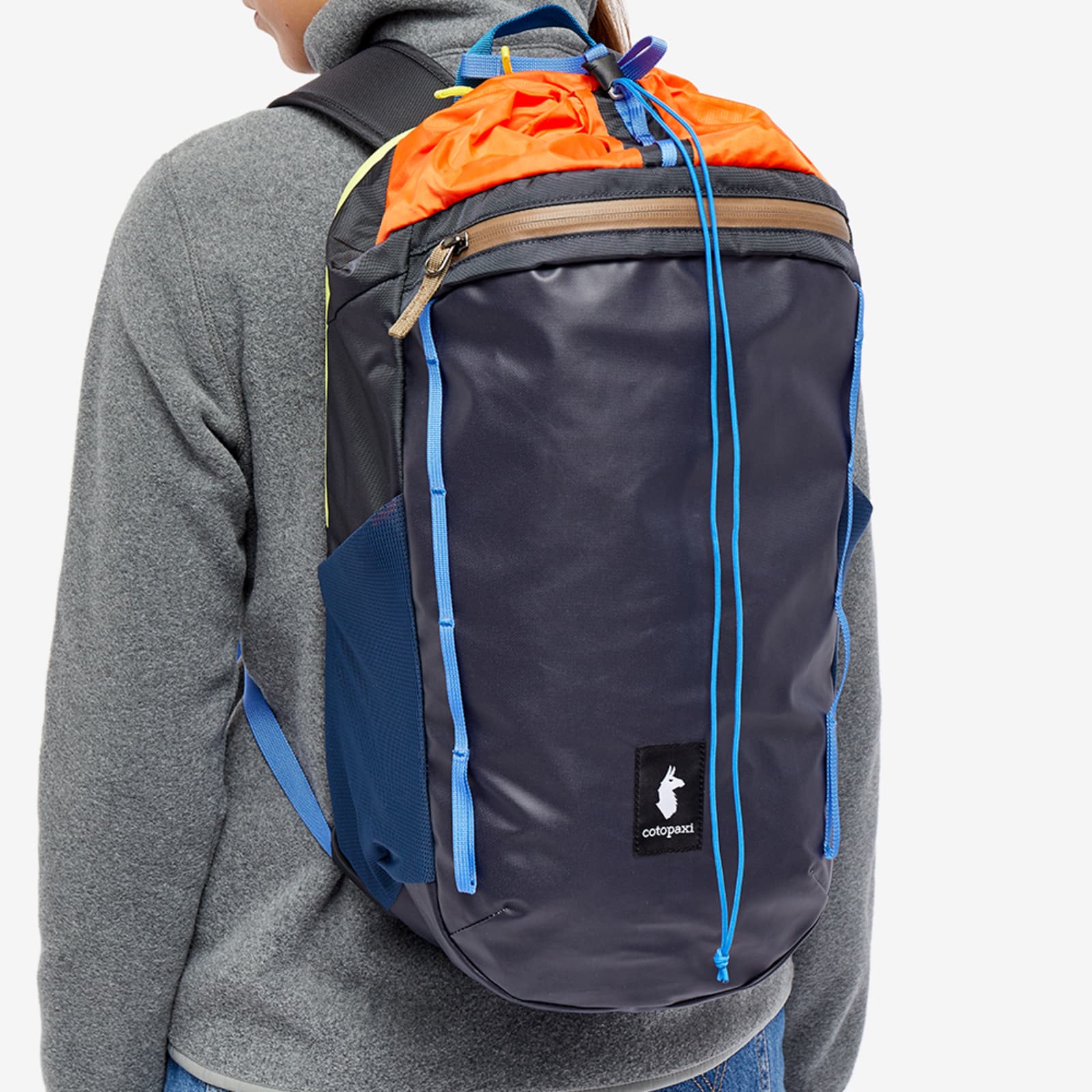 Cotopaxi Moda 20L Backpack-Cada Dia Graphite | END. (US)