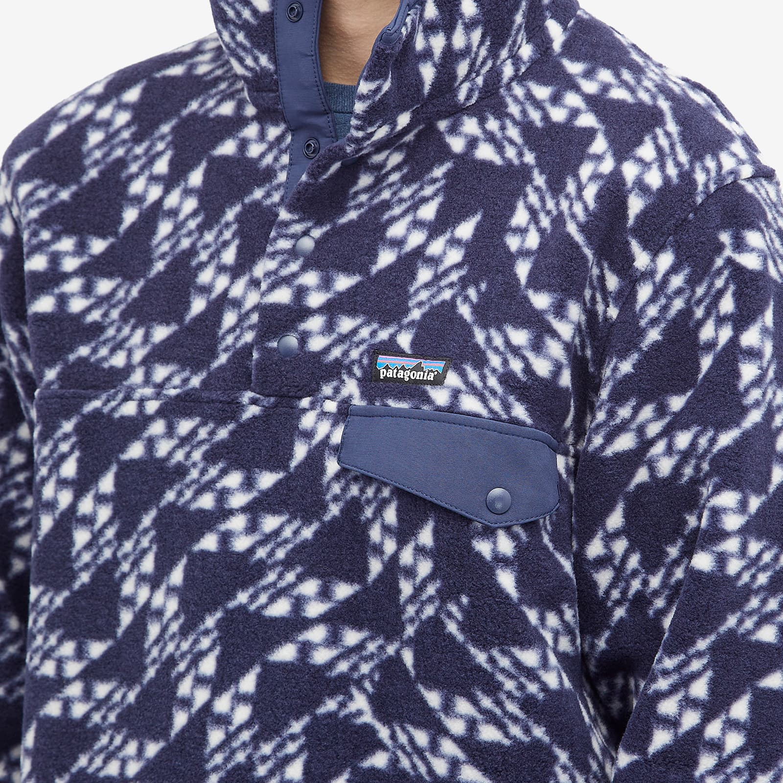 Patagonia Lightweight Synchilla Snap-T Pullover Synched Flight New Navy ...