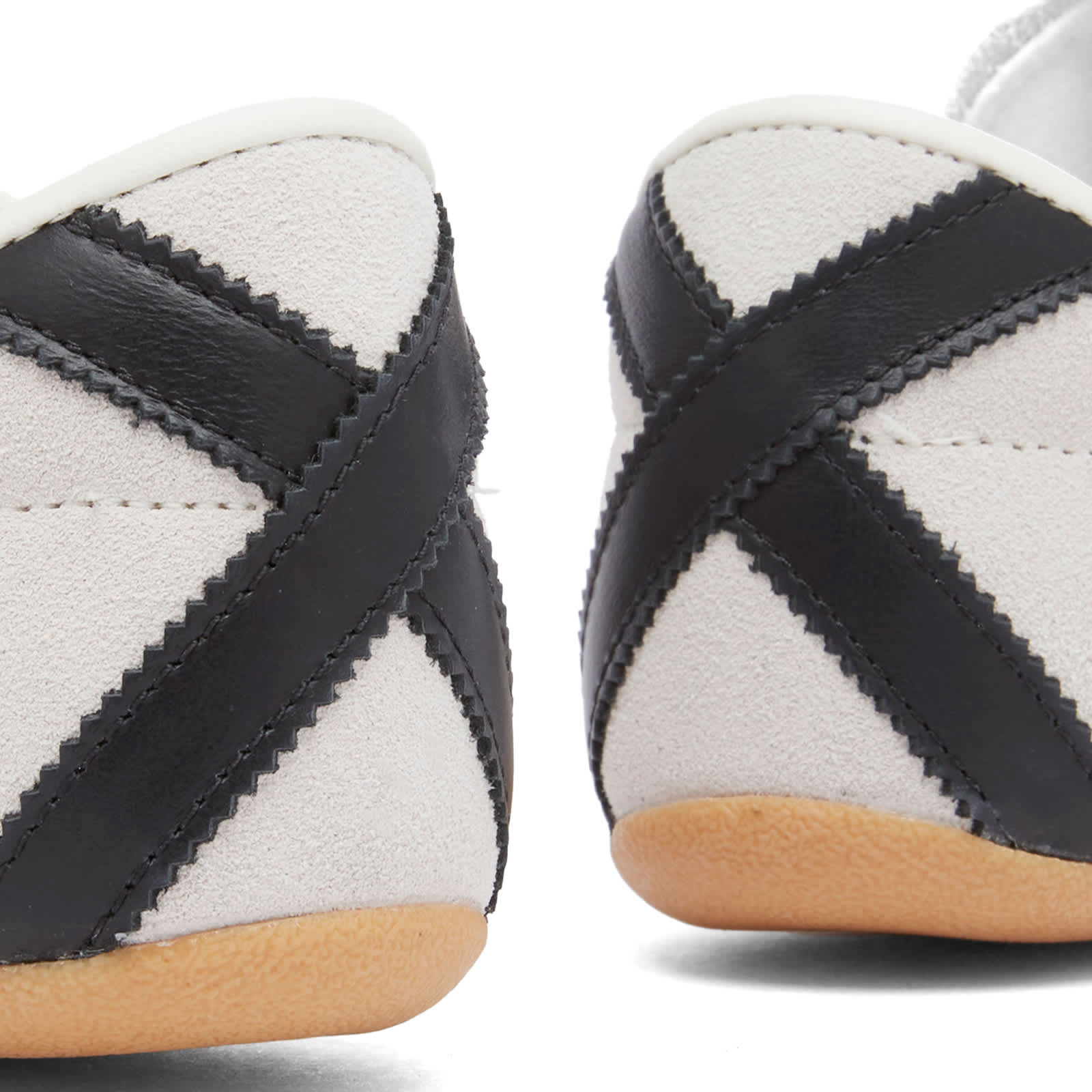 Adidas Tokyo W Sneaker Off White, Black & Gold Met. | END. (US)