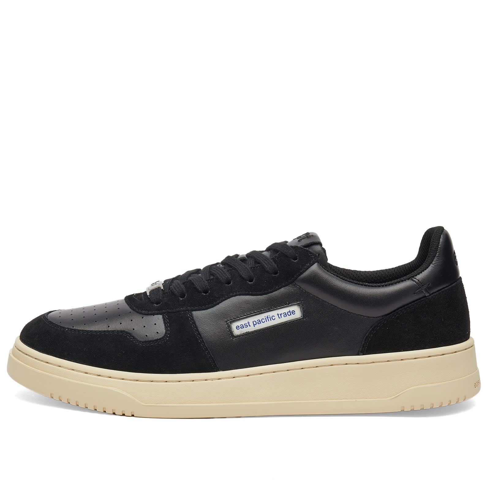 East Pacific Trade Dive Court Black | END. (HK)