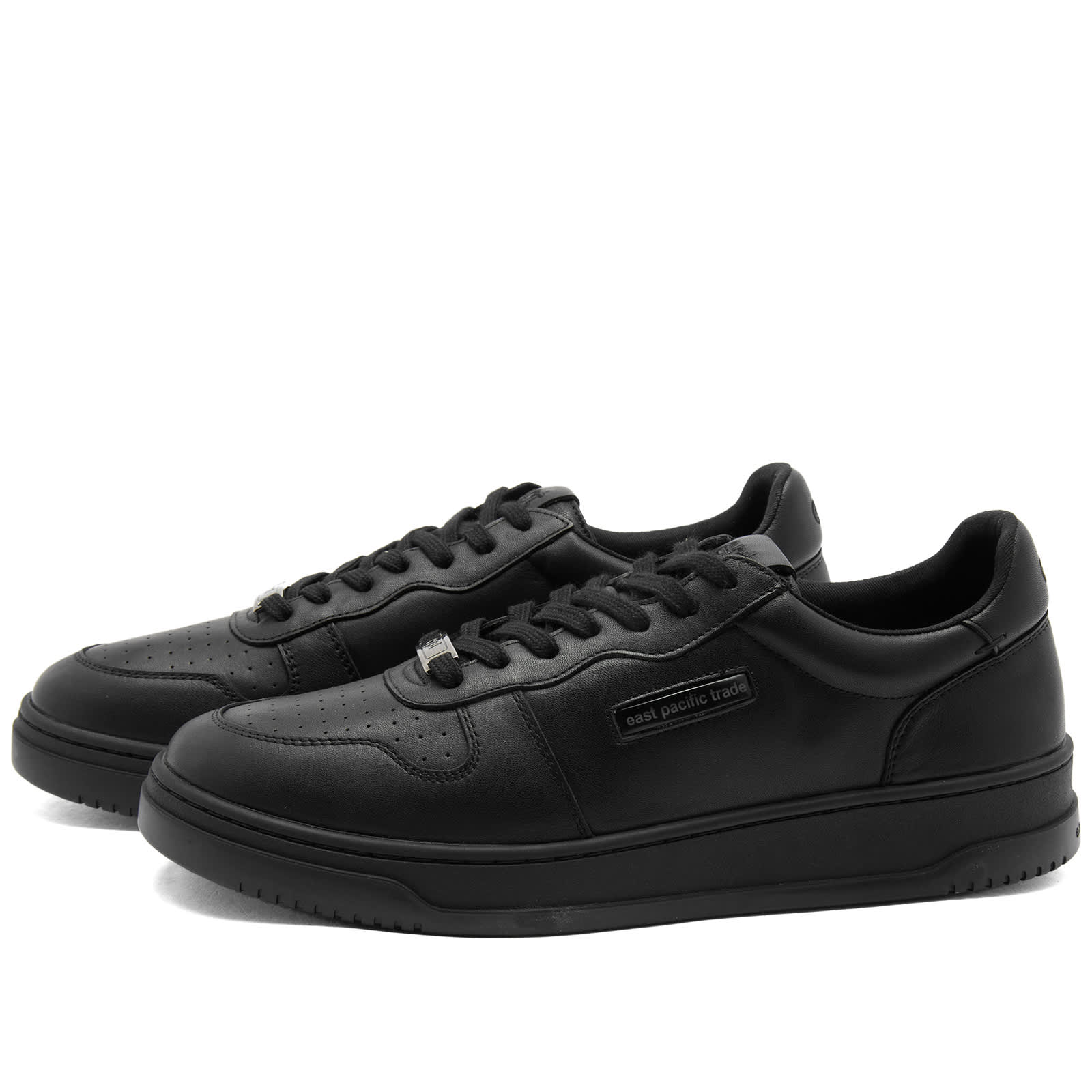 East Pacific Trade Dive Court Sneakers Black | END. (AR)