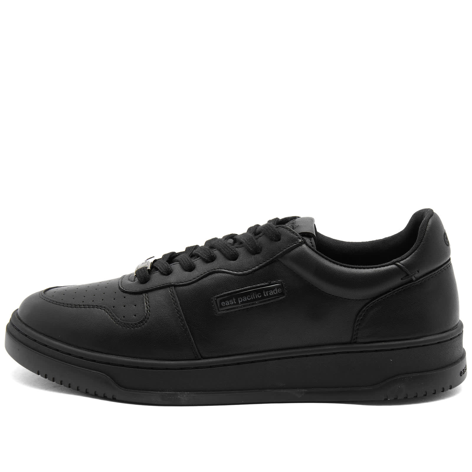 East Pacific Trade Dive Court Sneakers Black | END. (US)
