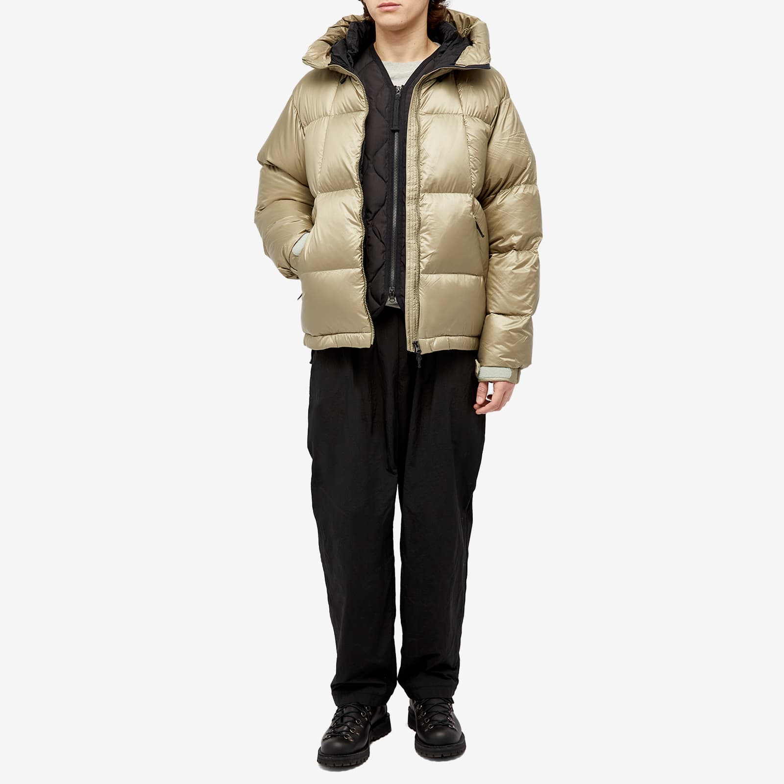 Goldwin PERTEX QUANTUM Down Parka Oak Beige | END. (US)