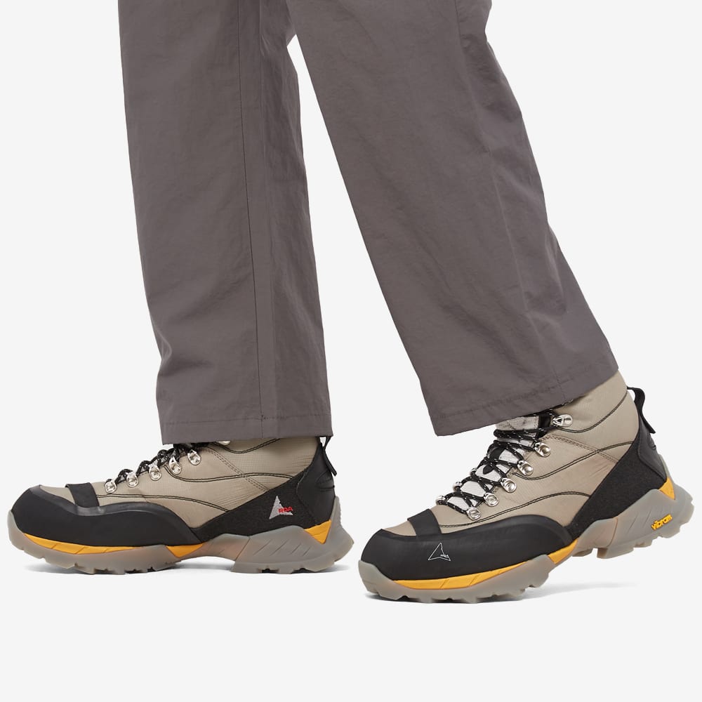 ROA Andreas Strap Hiking Boot Grey & Mustard | END. (CA) ROA Andreas Strap Hiking Boot Grey & Mustard | END. (CA)