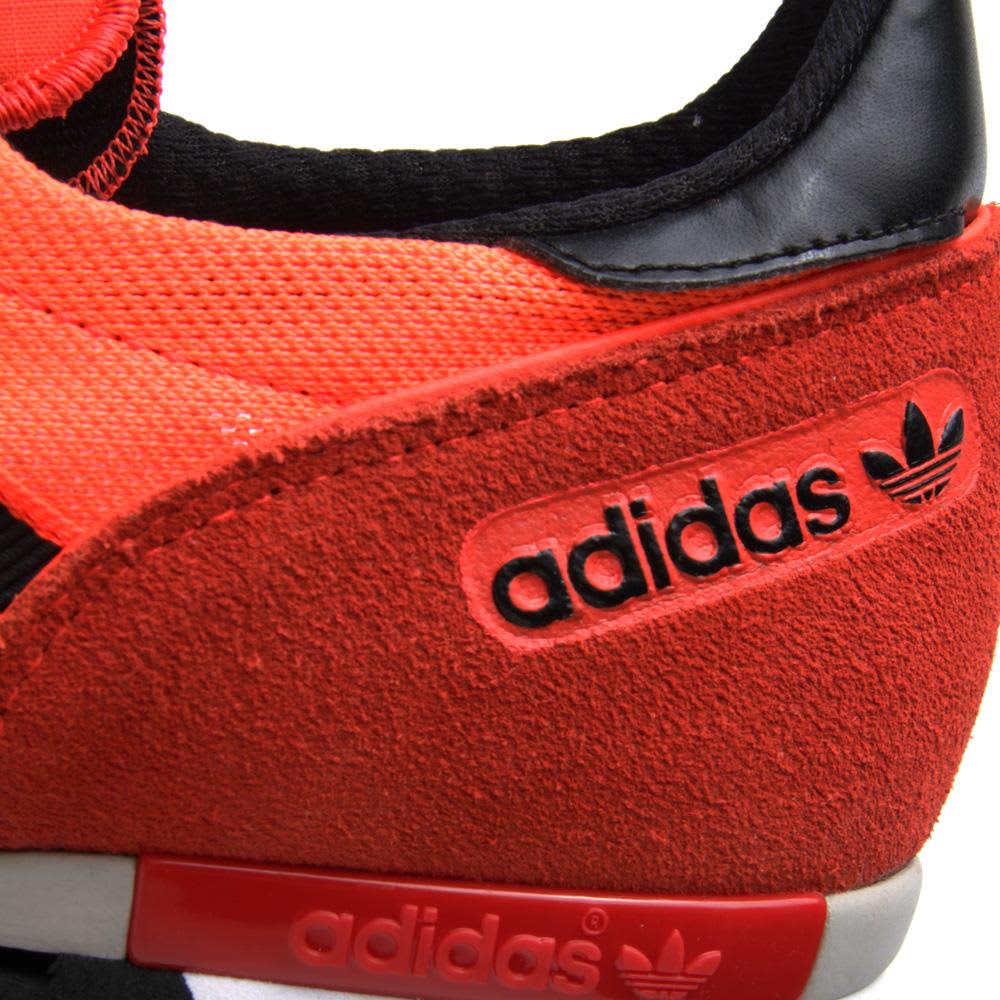 Adidas Phantom Infrared & Black | END. (ES)