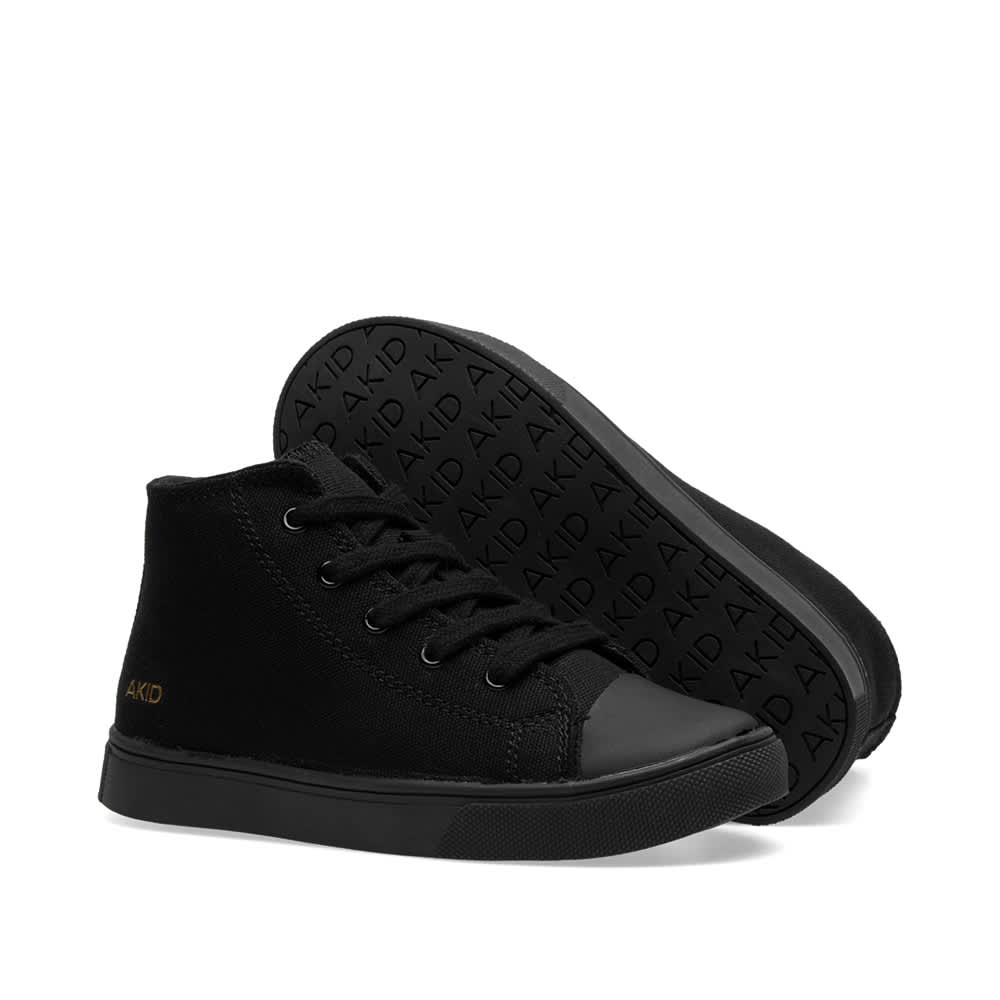 Akid Anthony Black | END. (BE)