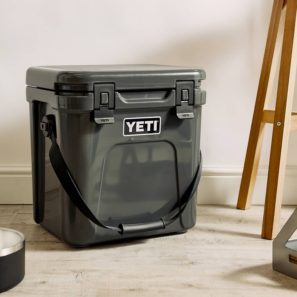 YETI Roadie 24 Cooler With Soft Strap Charcoal | END.