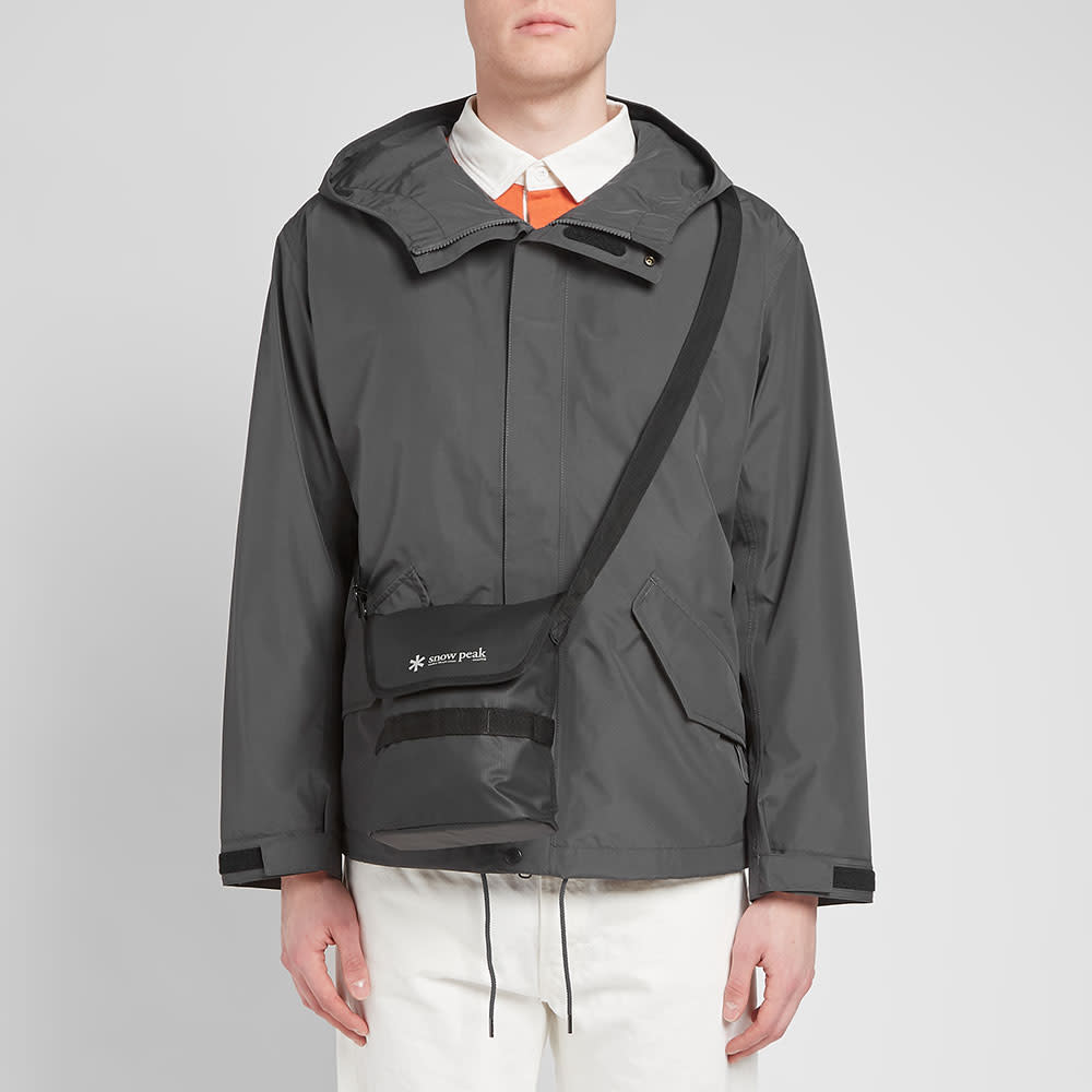Snow Peak Mini Shoulder Bag Black | END. (US)