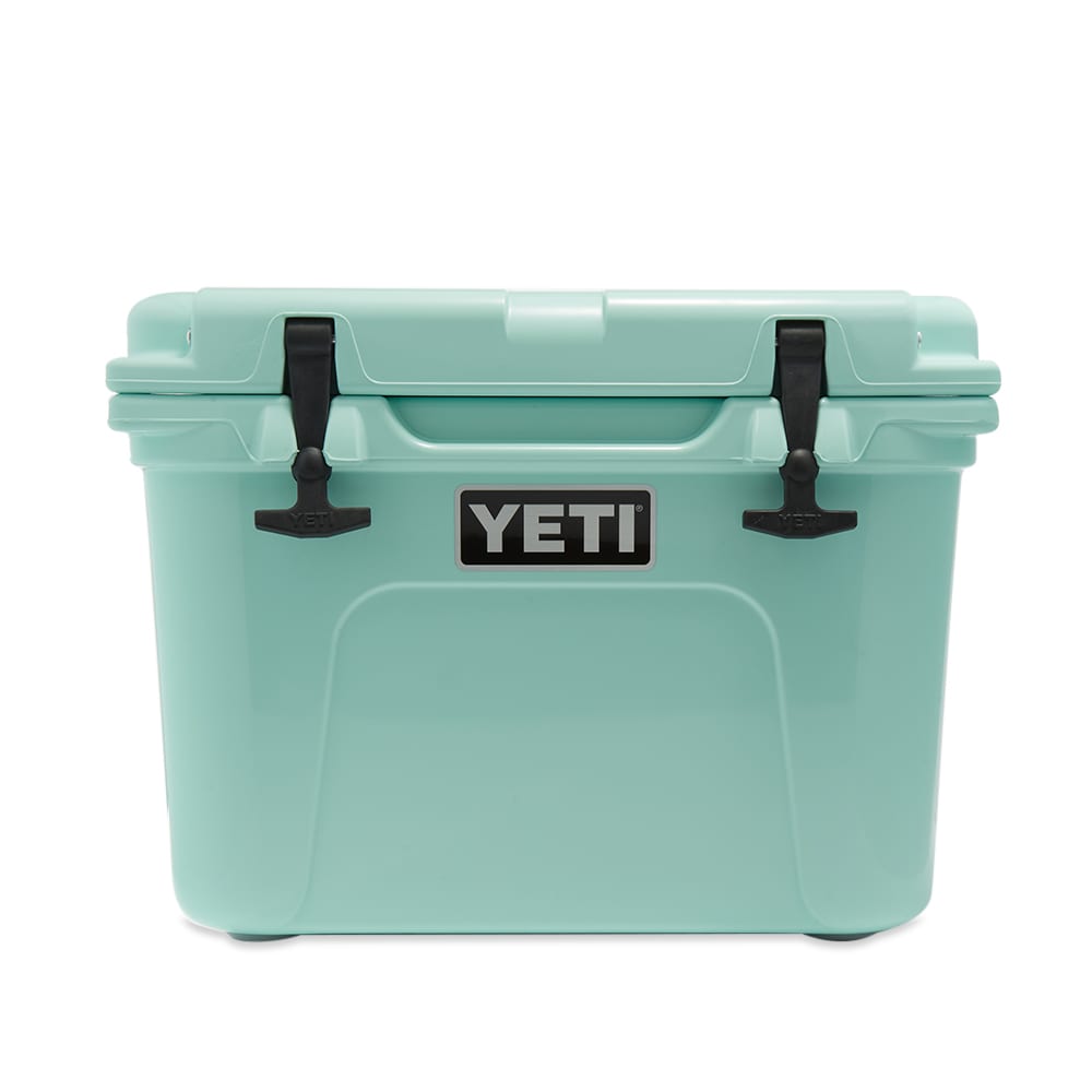 YETI Roadie 20l Cooler Seafoam | END. (UK)