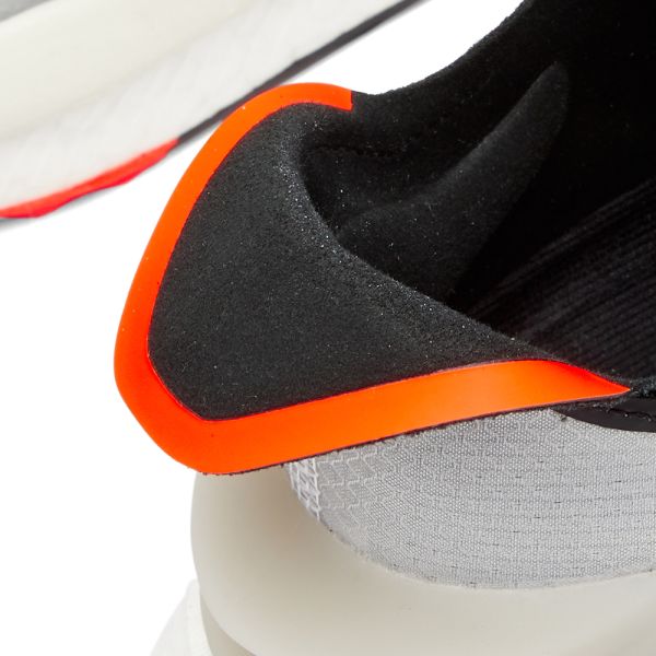 Adidas Avery Core Black & Solar Red | END. (DE)